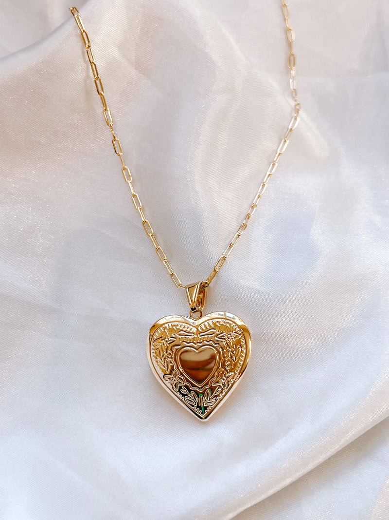 Airotciv by Victoria Jess Hamilton Heart Locket – The Wander Shop